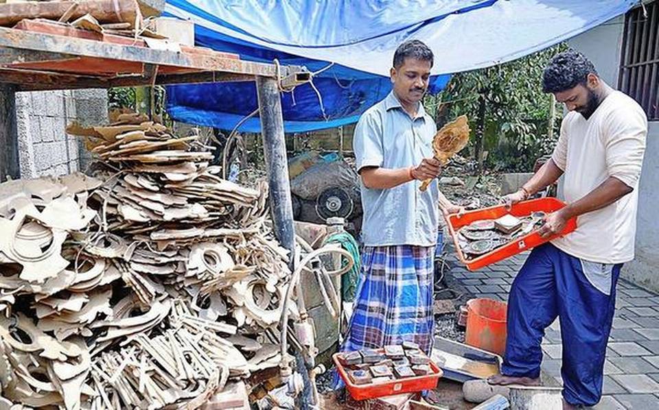 Restoring Kerala’s cultural colours - Chinmaya IAS Academy - Current ...