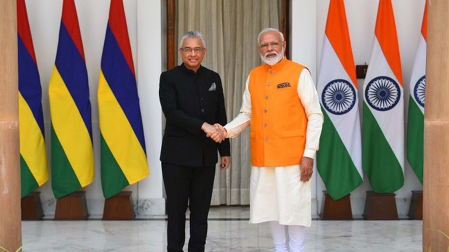 INDIA, MAURITIUS STRENGTHEN HISTORIC BONDS DURING VISIT – Chinmaya IAS ...